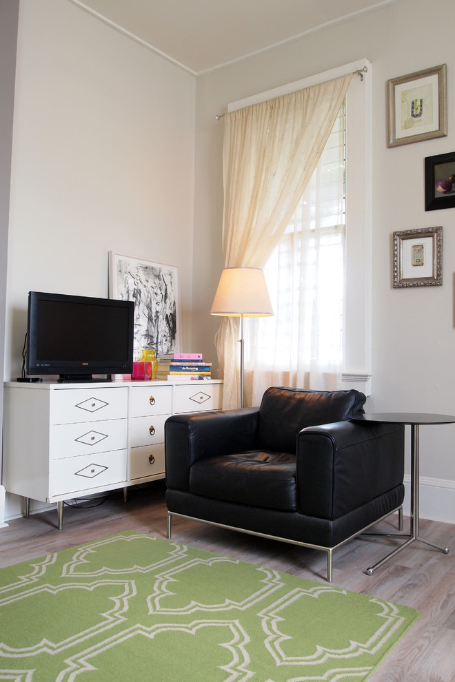 My Houzz: Southern Warmth Meets Dutch Minimalism in a Live-Work Cottage ...