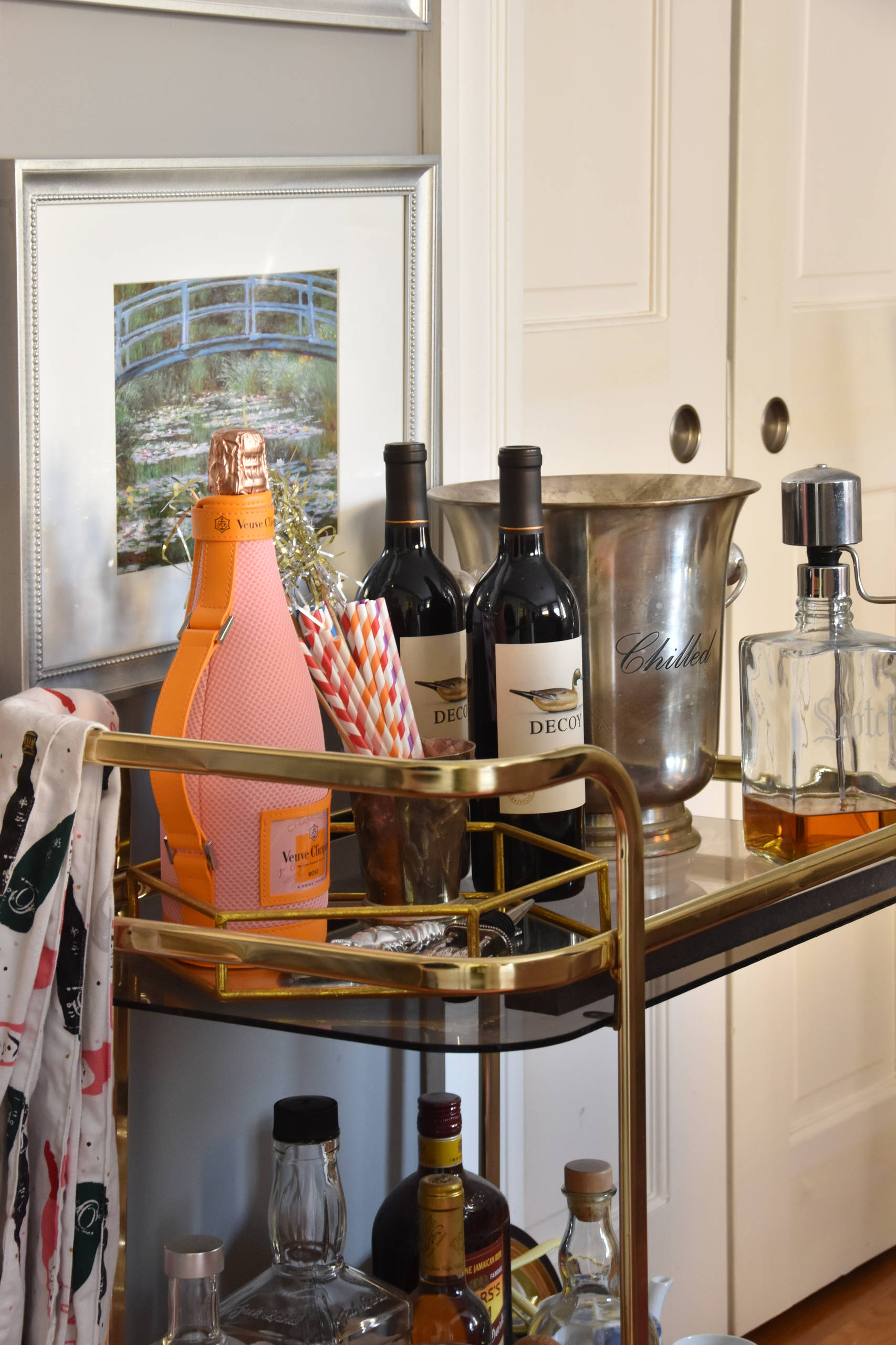 My Houzz: Traditional Charm in a Compact Boston Condo