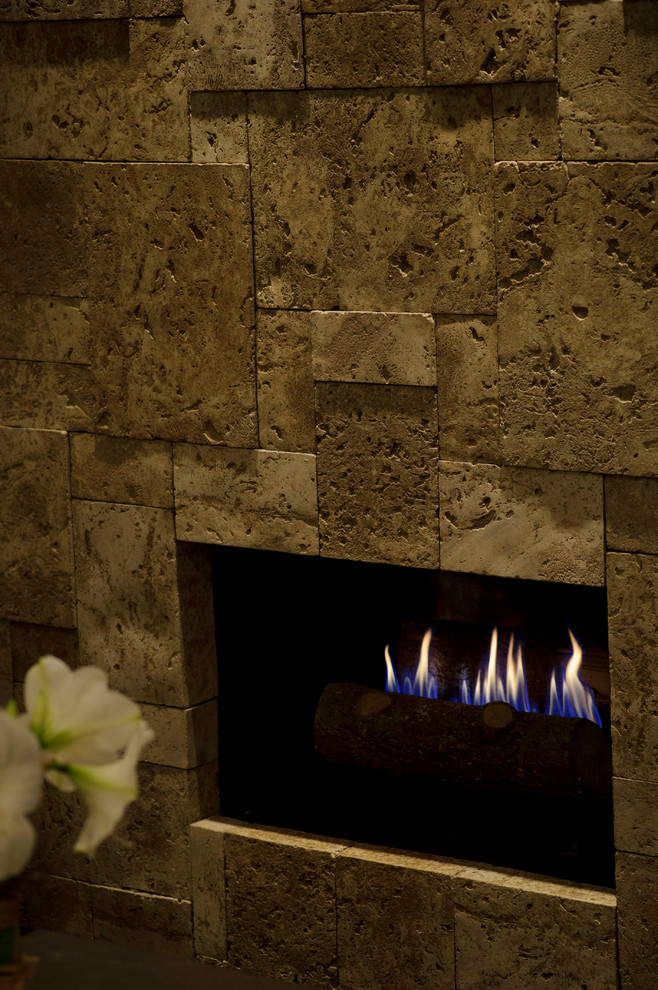 N Kings Rd - Modern - Living Room - Los Angeles - by Sergio Schwark ...