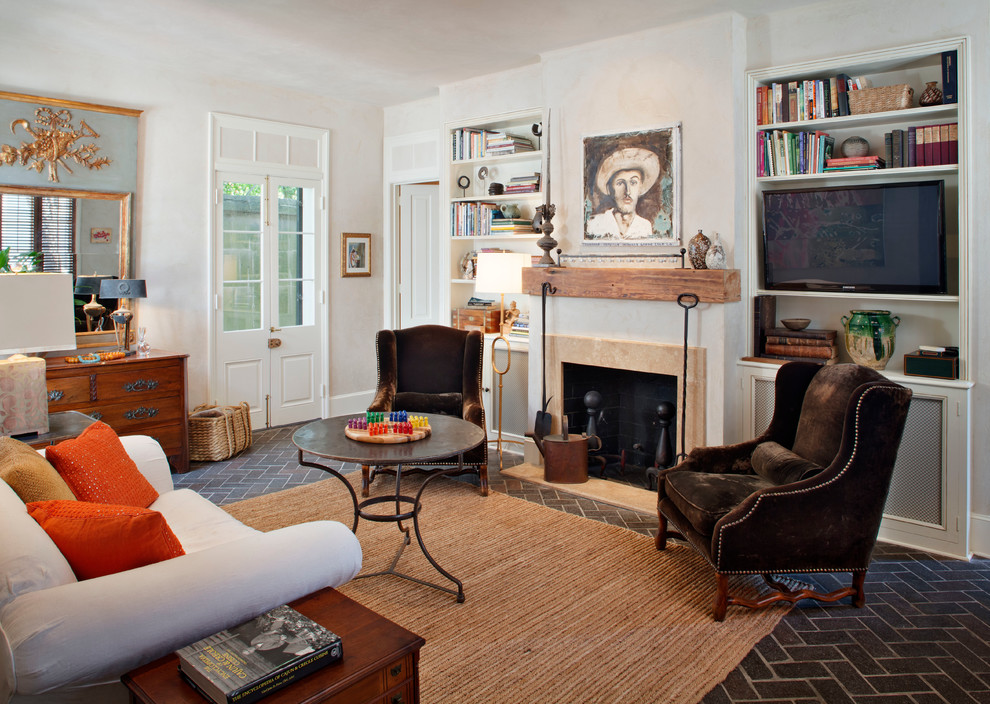 New Orleans French Quarter Home - Mediterran - Wohnbereich - New ...