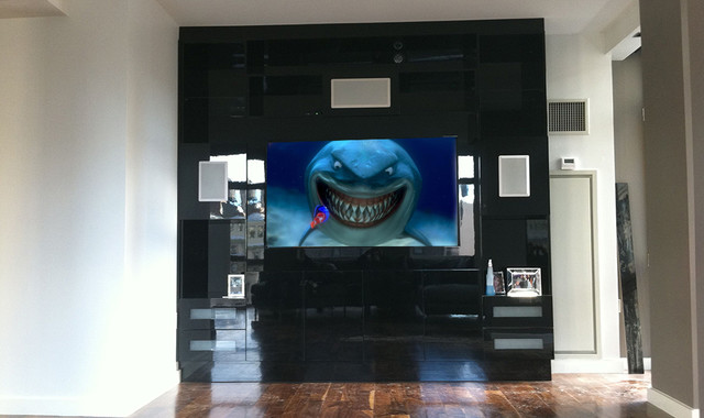NYC Custom TV Installation + Soundbar - Moderne - Salon - New York ...