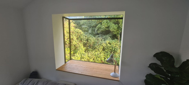 Oriel bay windows - Contemporain - Salon - Midlands de l'Ouest - par ...