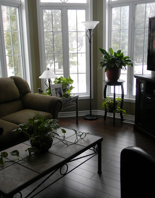 Our Work - Living Room - Toronto - by JolyJobs | Houzz
