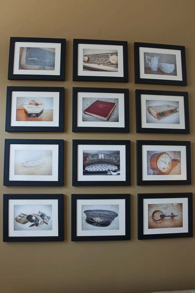 Personalizing Ideas - Living Room - Toronto - by Chabot Interiors | Houzz