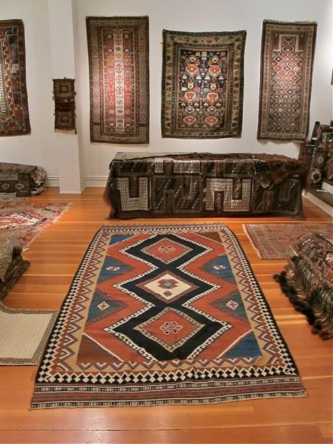 Peter Pap Rugs in Interior Spaces - Méditerranéen - Salon - San ...