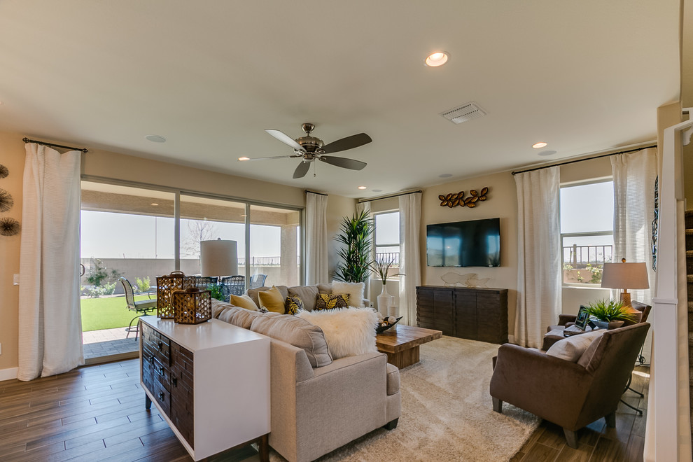 Phoenix, Arizona | Crossriver Point - Villagio Quinlan Living Room ...