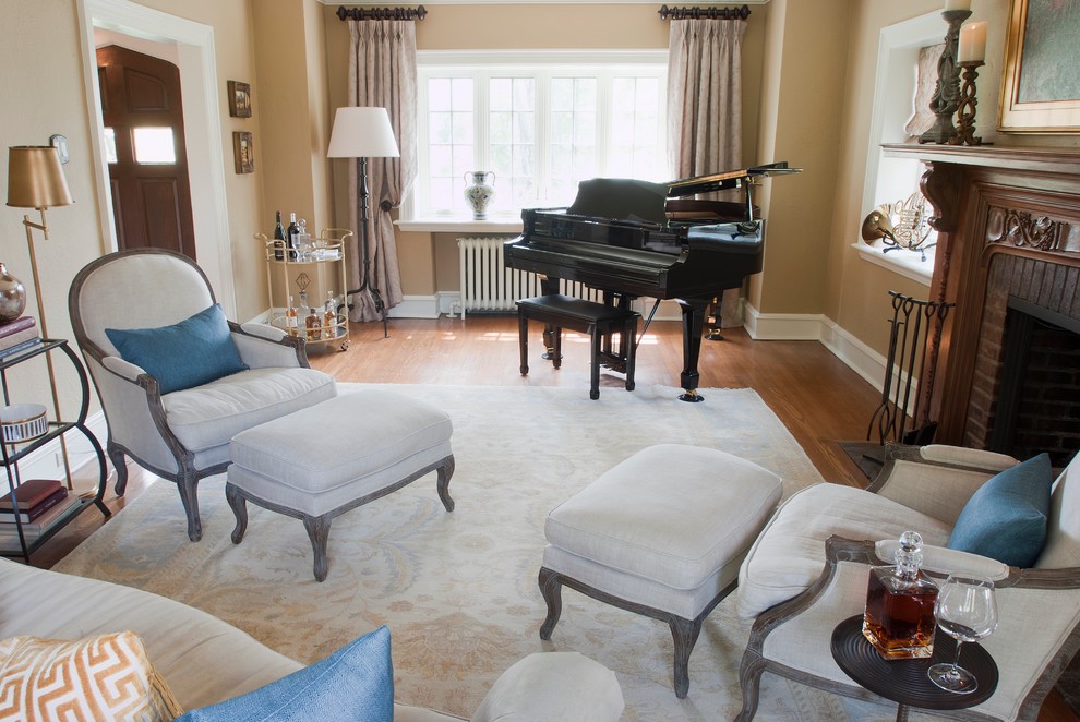 PRIVATE RESIDENCE I ST. DAVIDS, PA - Traditional - Living Room ...