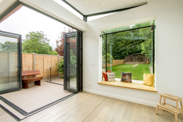 PROJECT # WOODFORD - Contemporary - Living Room - London - by Euro ...