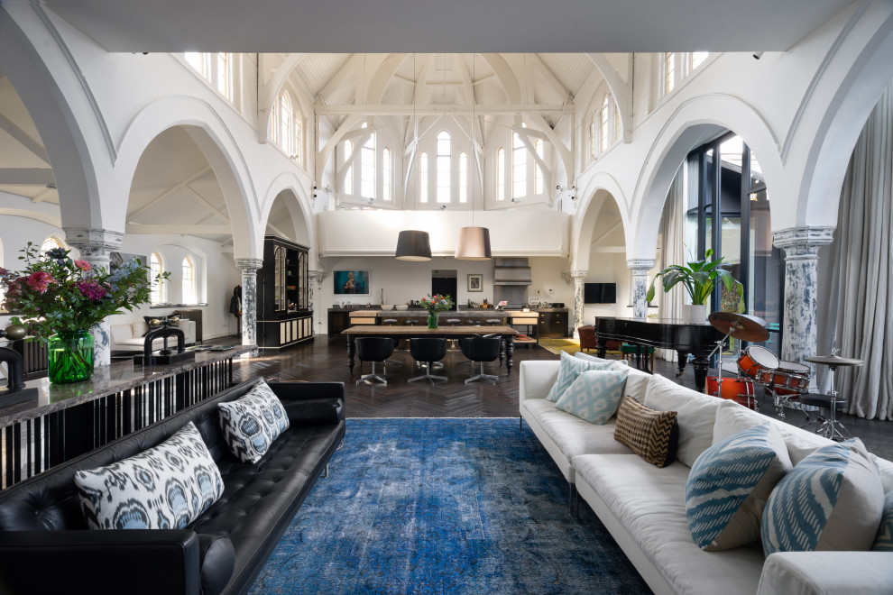 Redesigning a Gothic Church in Kenmont Gardens. - Industrial - Salón ...