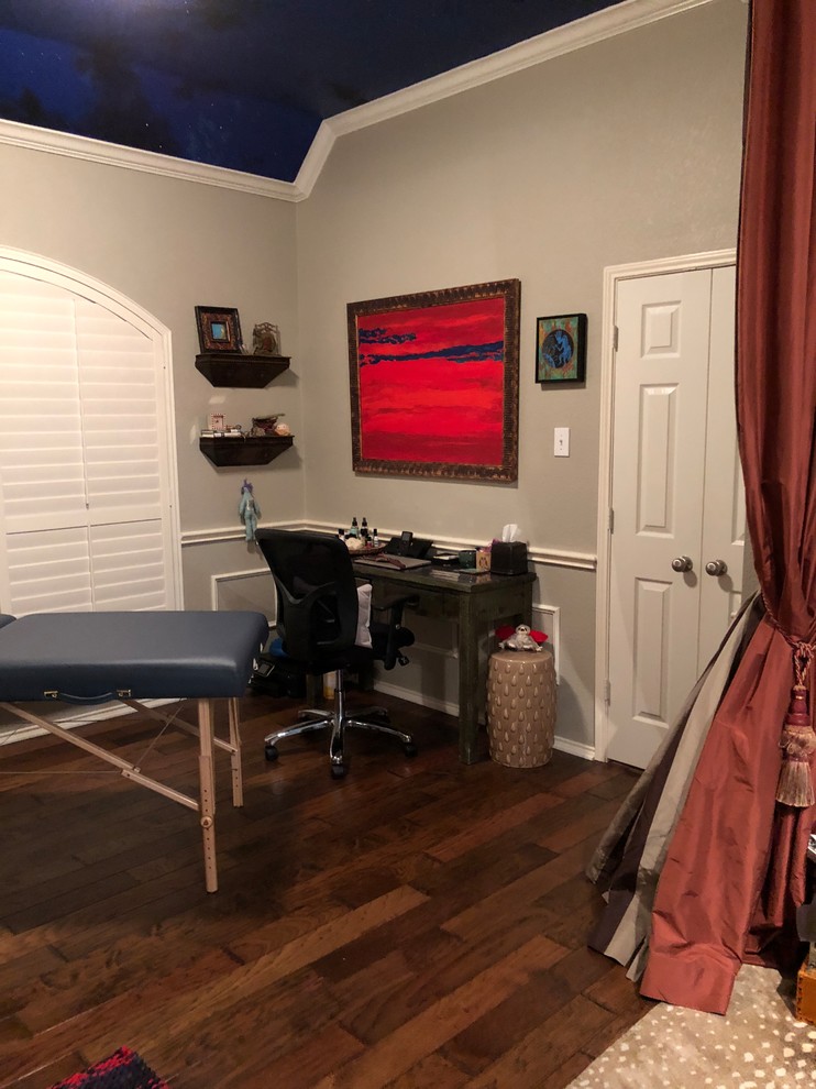 Reiki space - Modern - Living Room - Dallas - by Reiki by Lori | Houzz