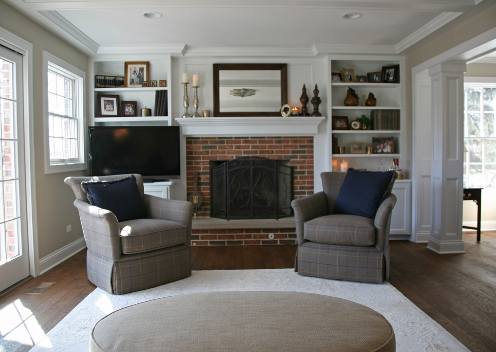 remodeled suburban family home - Traditional - Living Room - Milwaukee ...
