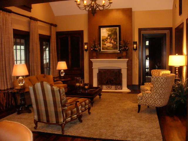 Reynolds Plantation House - Traditional - Living Room - Atlanta - by ...