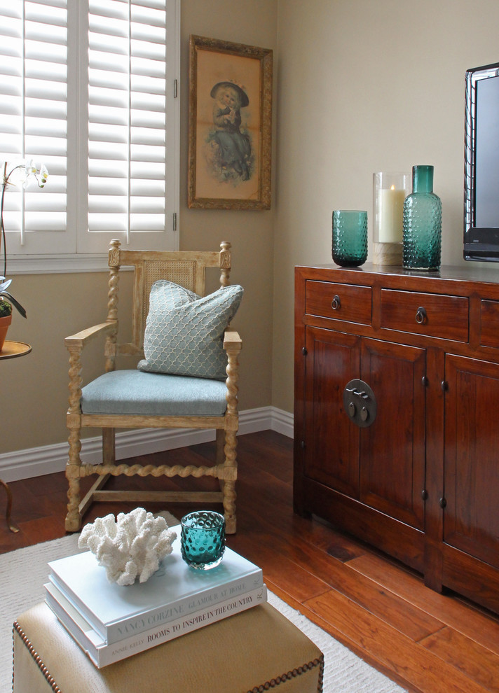 Santa Monica Beach House - Beach Style - Living Room - Los Angeles - by ...