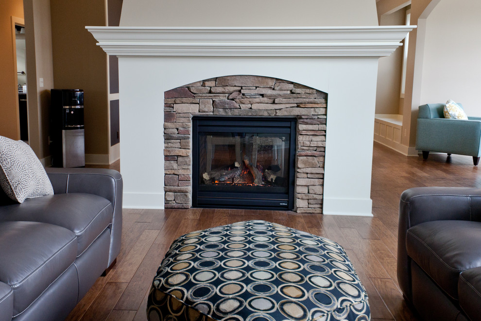 Savannah Lakes Custom - Traditional - Living Room - Grand Rapids - by Jim Tibbe Homes | Houzz UK
