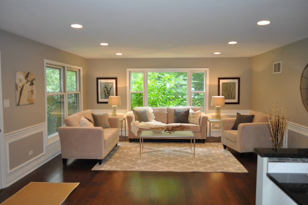 Savvy Suburban Staging! - Midcentury - Living Room - Chicago - by ...