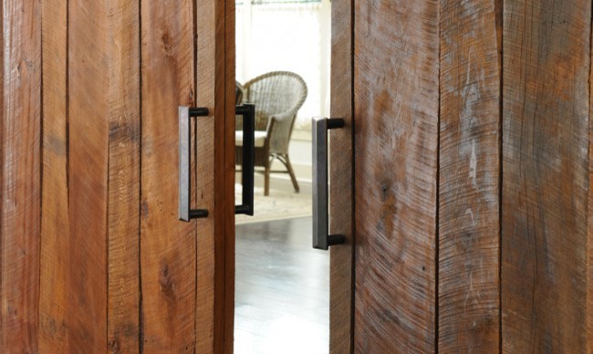 Southern-inspired Decorative Hardware By Rocky Mountain Hardware ...