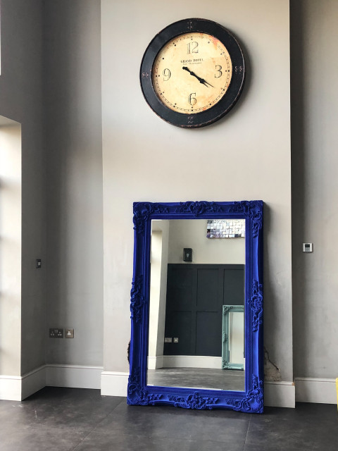 Statement Mirrors - Living Room - Hertfordshire - by Thomas & Vines ...