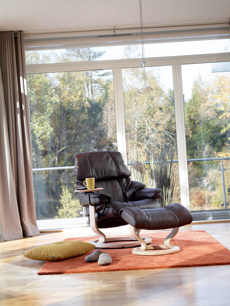 Stressless by Ekornes at Recliners.LA - Contemporary - Living Room ...