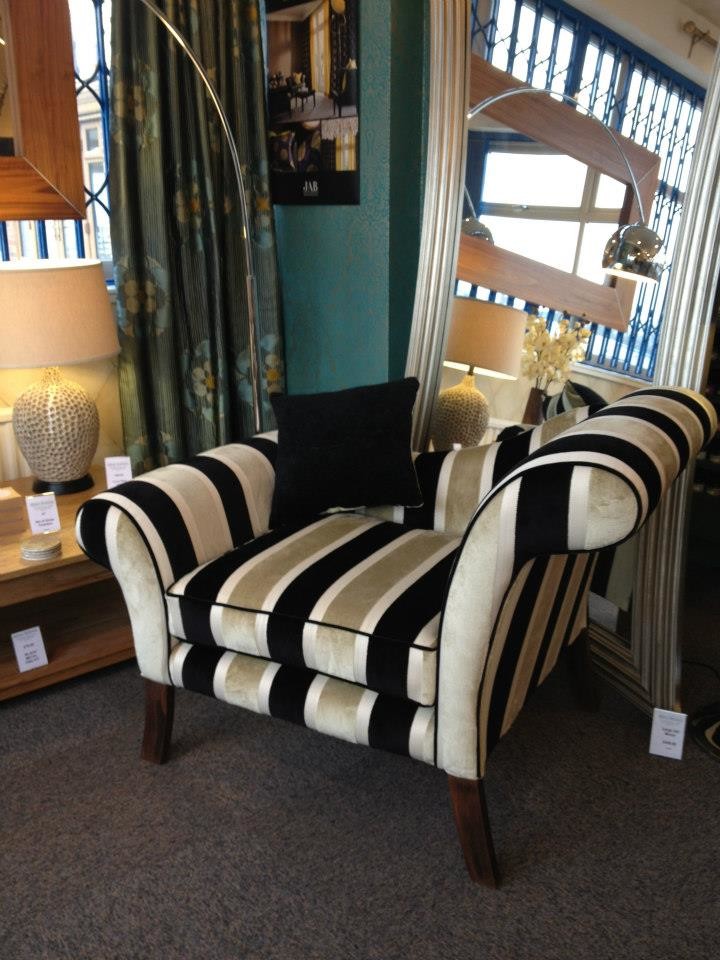 Striped Cream & Brown Traditional Chaise Lounge Chair - Traditional ...