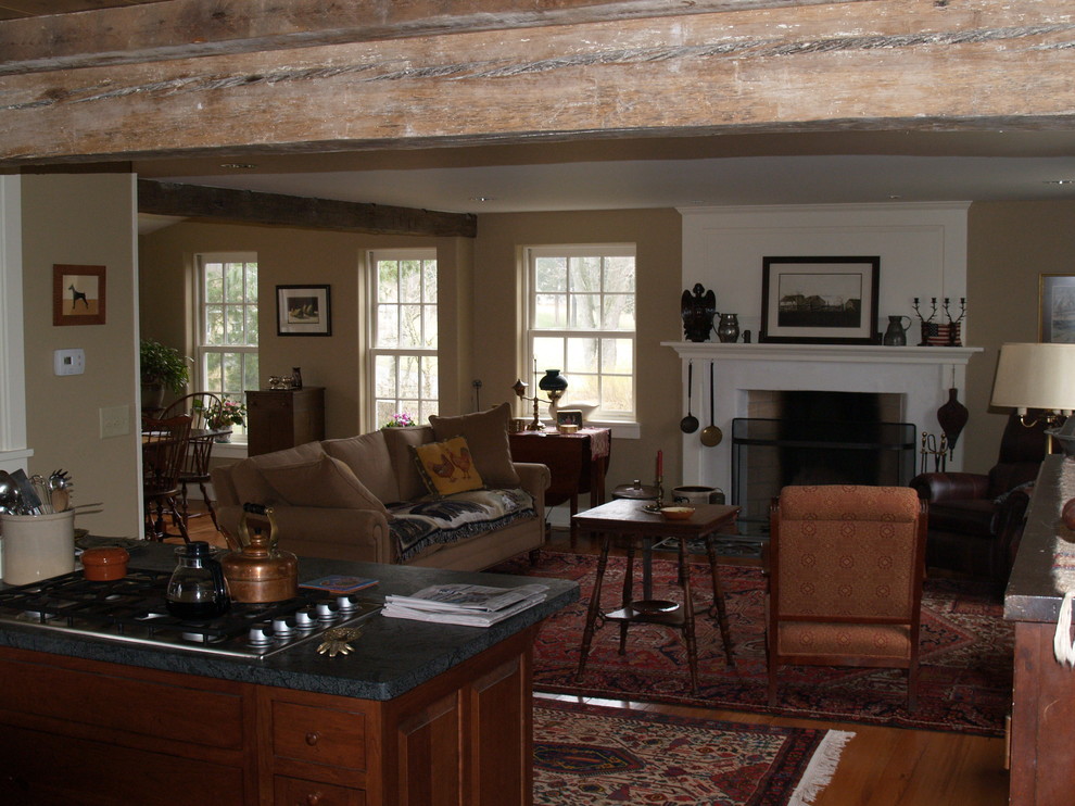 Stump Hall Farmhouse - Farmhouse - Living Room - Philadelphia - by ...