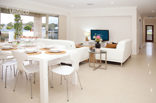 Sunrise Display Home - Riverparks Display Village - Contemporain ...