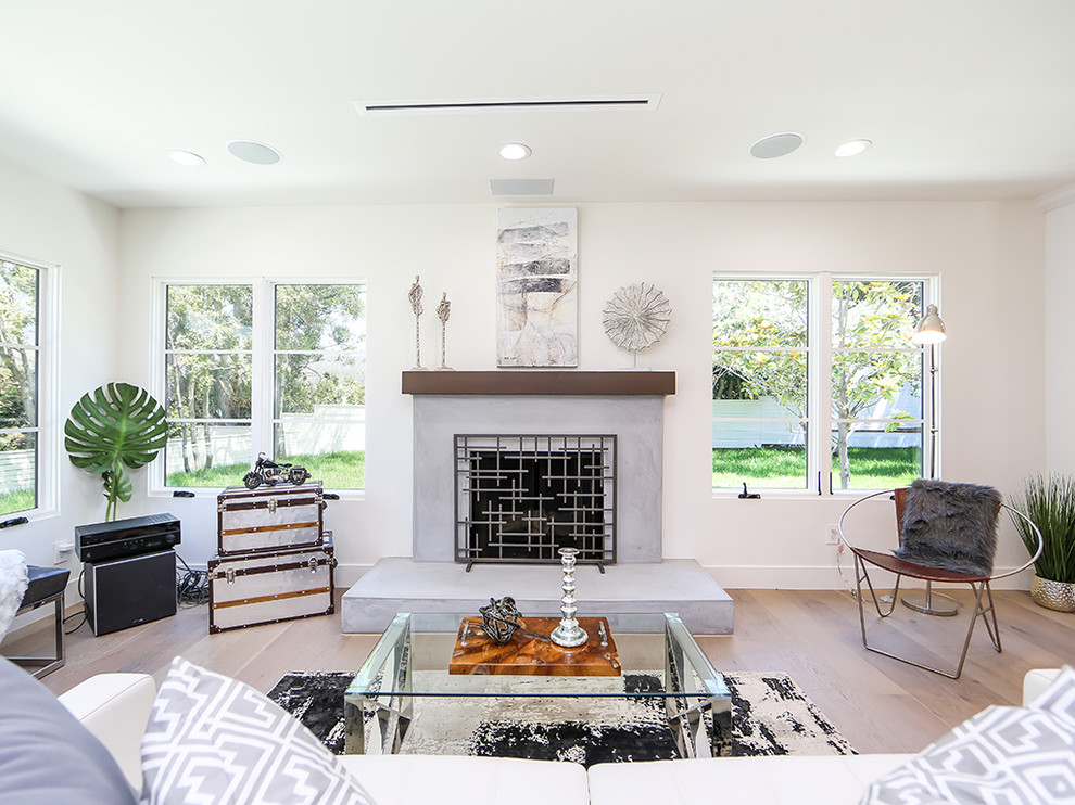 Sunset - Beach Style - Living Room - Los Angeles - by Rellion Homes | Houzz