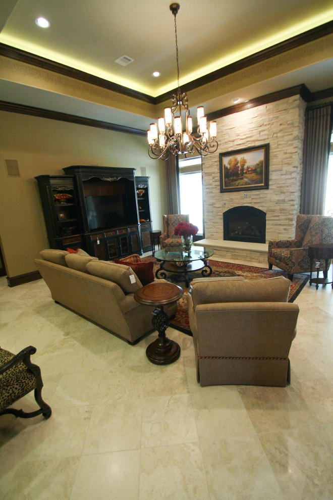 The Ashby Manor - Traditional - Living Room - Houston - by Ideo ...