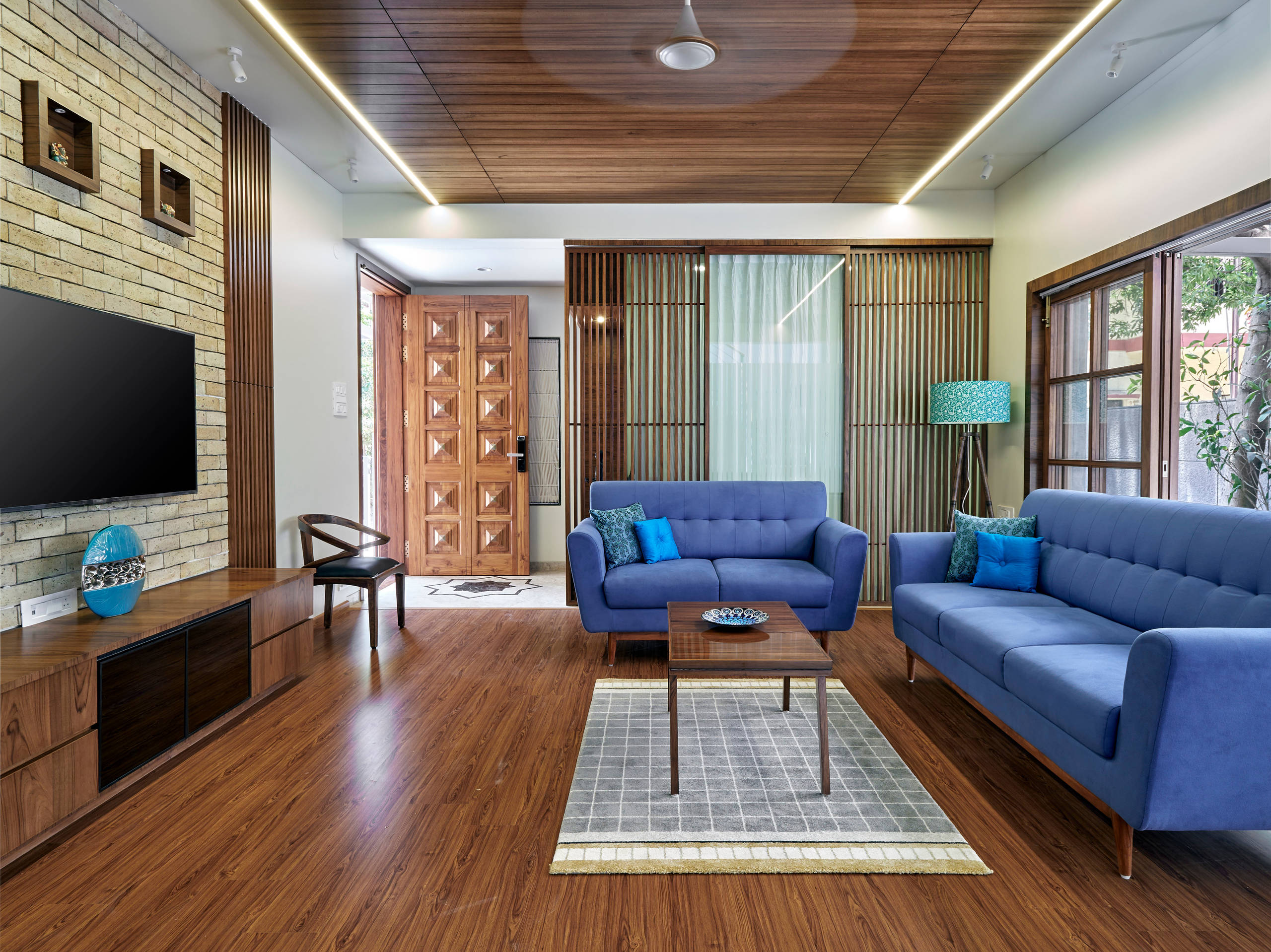 Pune Houzz: This Brick Abode Balances Vastu, Simplicity & Elegance