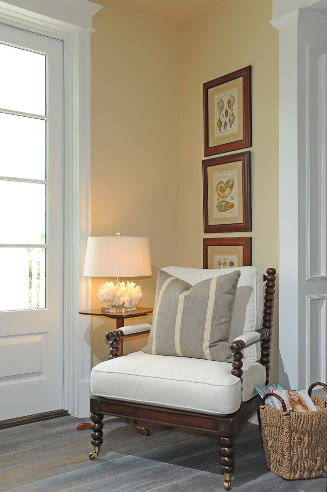 Traditional - Traditional - Living Room - Los Angeles - by DTM ...