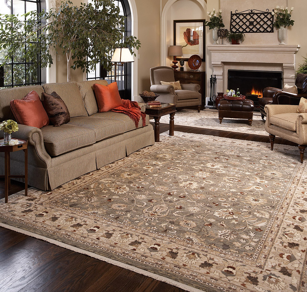 Traditional Living Room - Traditional - Living Room - Toronto - by ...