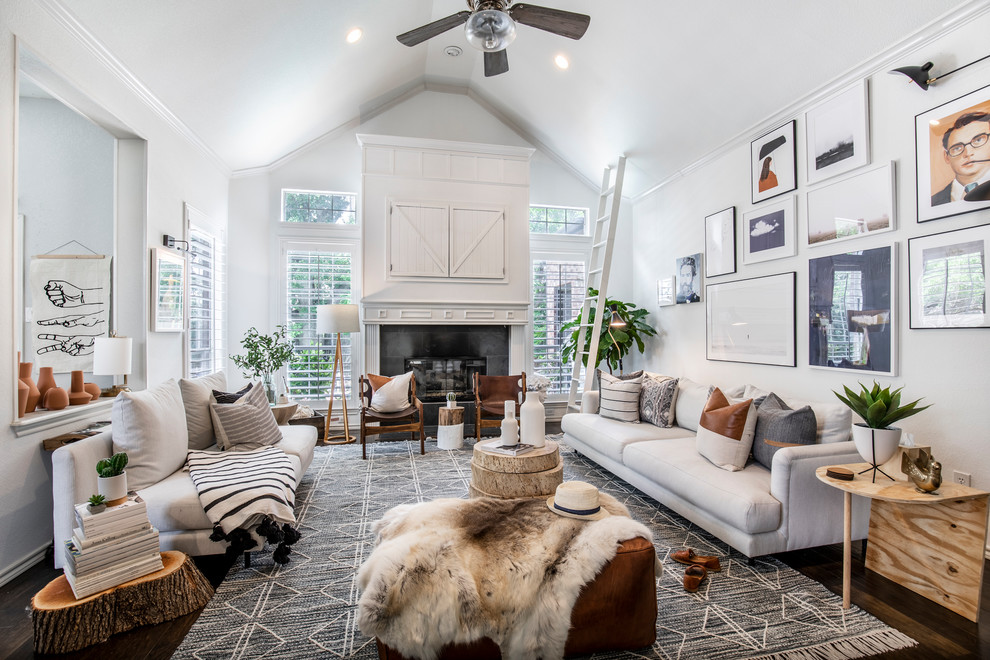 Transitional Living Room - Transitional - Living Room - Dallas | Houzz