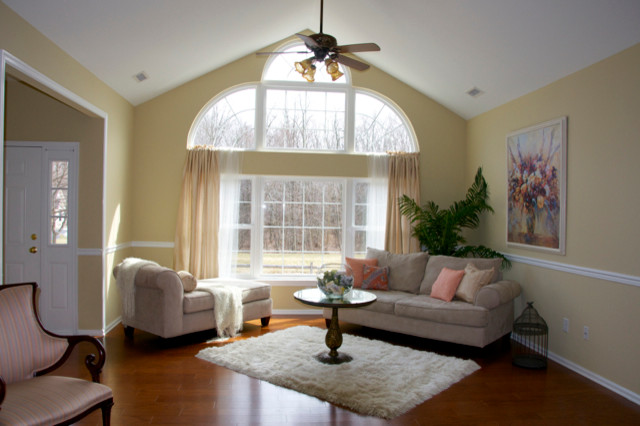 Vacant Home Staging: Living Room - Living Room - Philadelphia - by ...