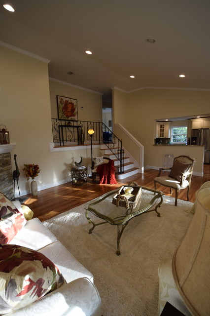 Vacant Staging - Split Level - Transitional - Living Room - New York ...
