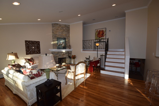 Vacant Staging - Split Level - Transitional - Living Room - New York ...