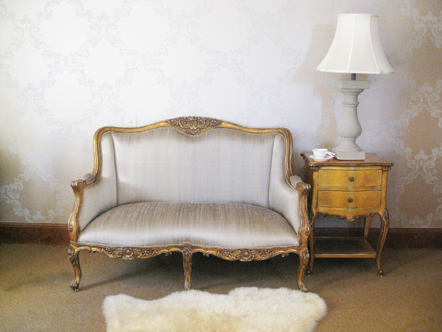 French Bedroom Sofa | Cabinets Matttroy