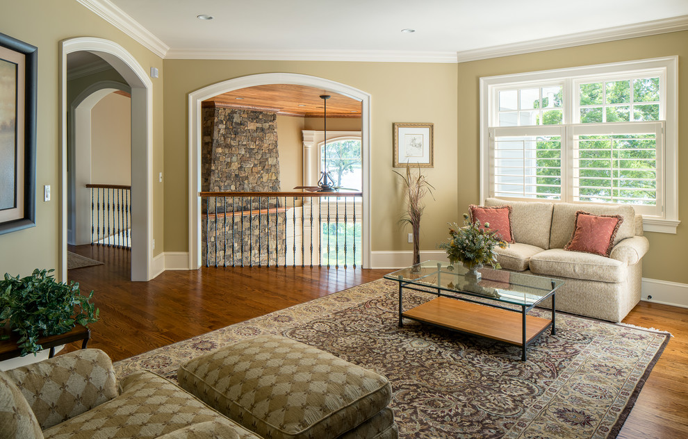 Wall Waterfront - Traditional - Living Room - New York - by CMM Custom ...