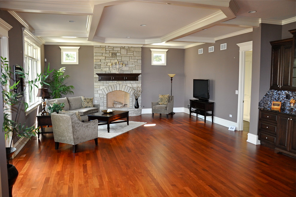 Wellner Street Project - Traditional - Living Room - Chicago - by VeDco ...