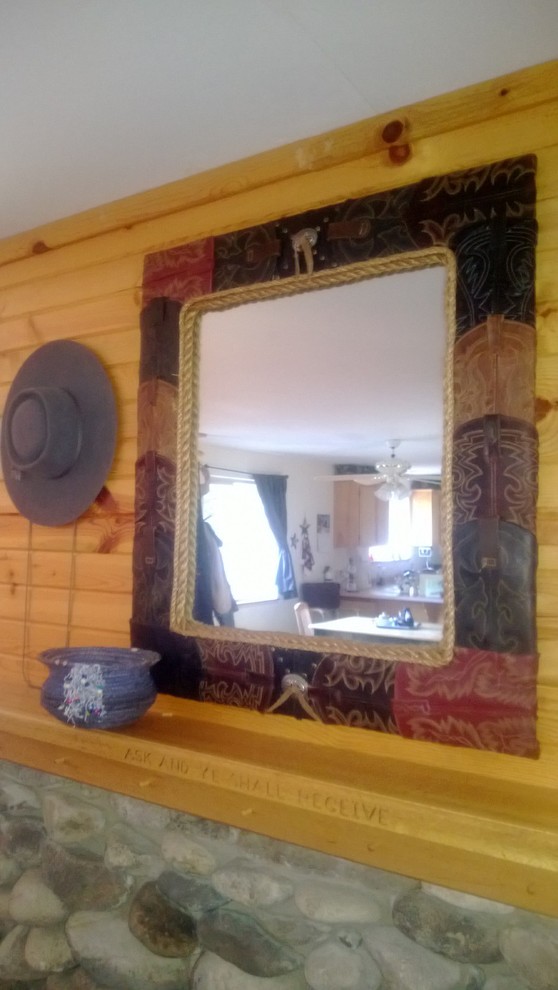 Western Cowboy Mirrors and Ranch Rope Bowls - Rústico - Salón - Boise ...