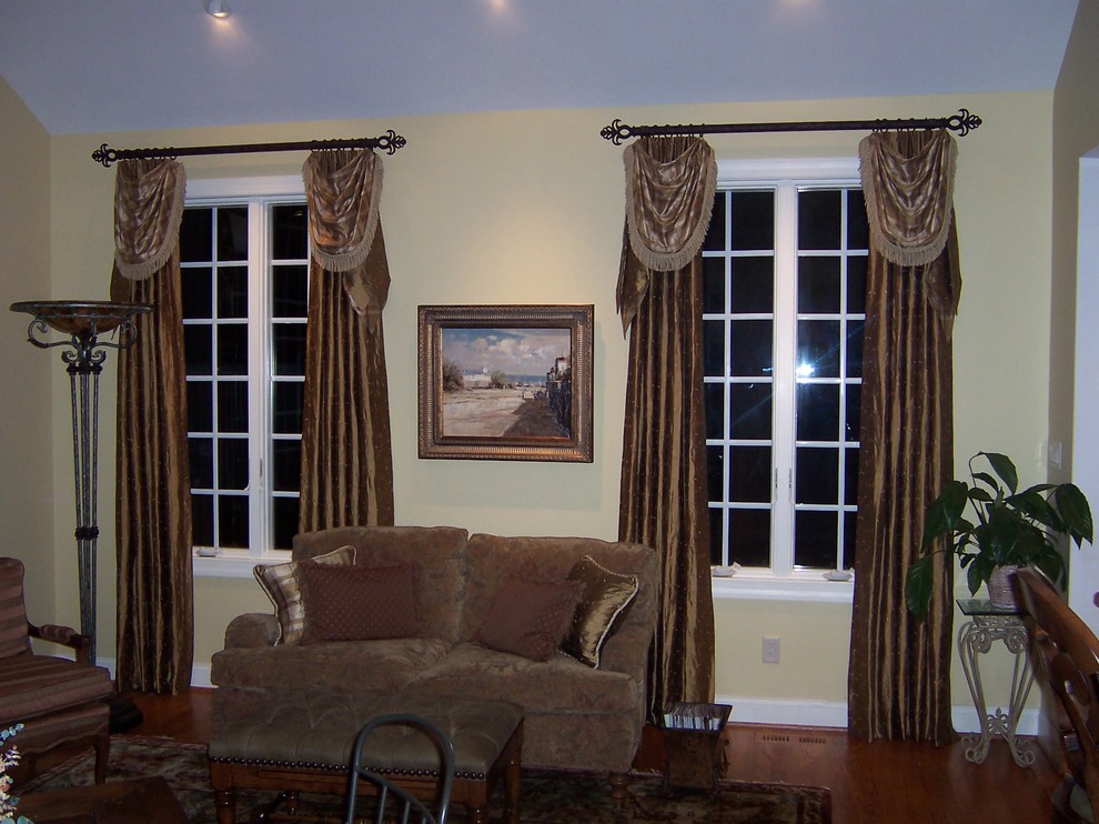 Window Treatment Gallery - Traditional - Living Room - Philadelphia ...