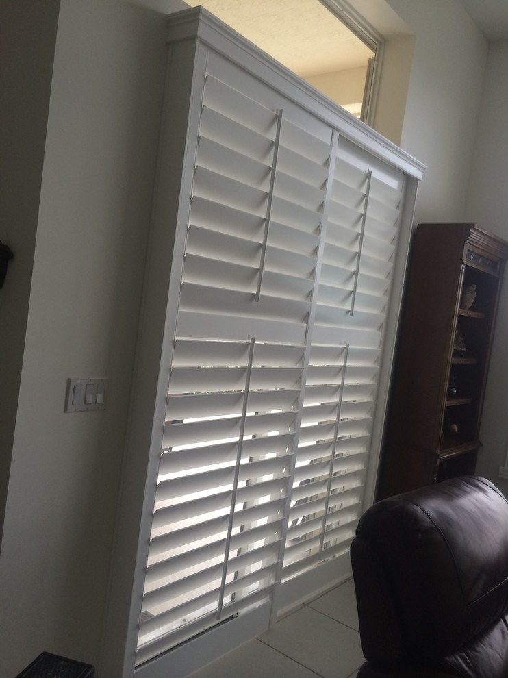 windows treatment ideas for living room - Modern - Living Room - Miami ...