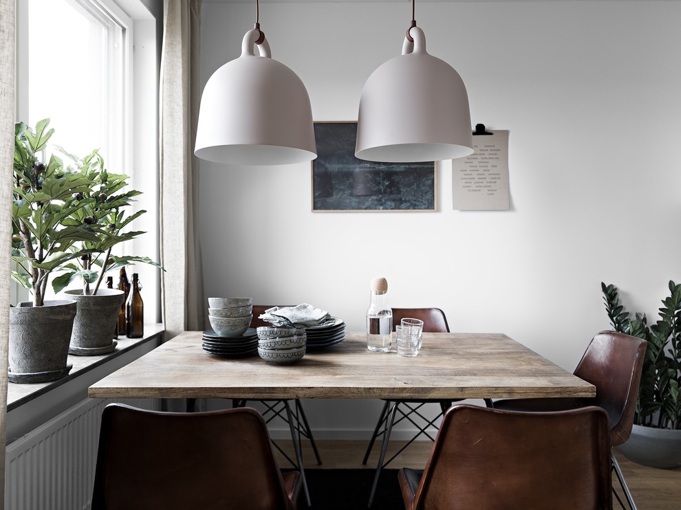 Inredning av visningslägenhet för JM i Uppsala - Modern - Dining Room ...