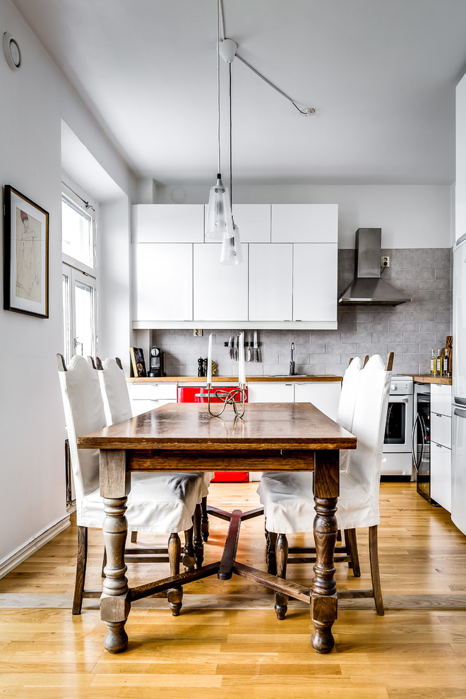 Scheelegatan 3 - Scandinavian - Dining Room - Stockholm - by Henrik ...