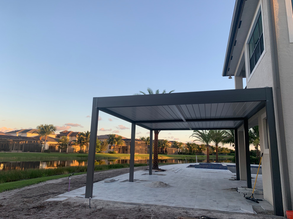 7 Bridges R-Blade Pergola AZENCO - Modern - Patio - Miami - by The ...