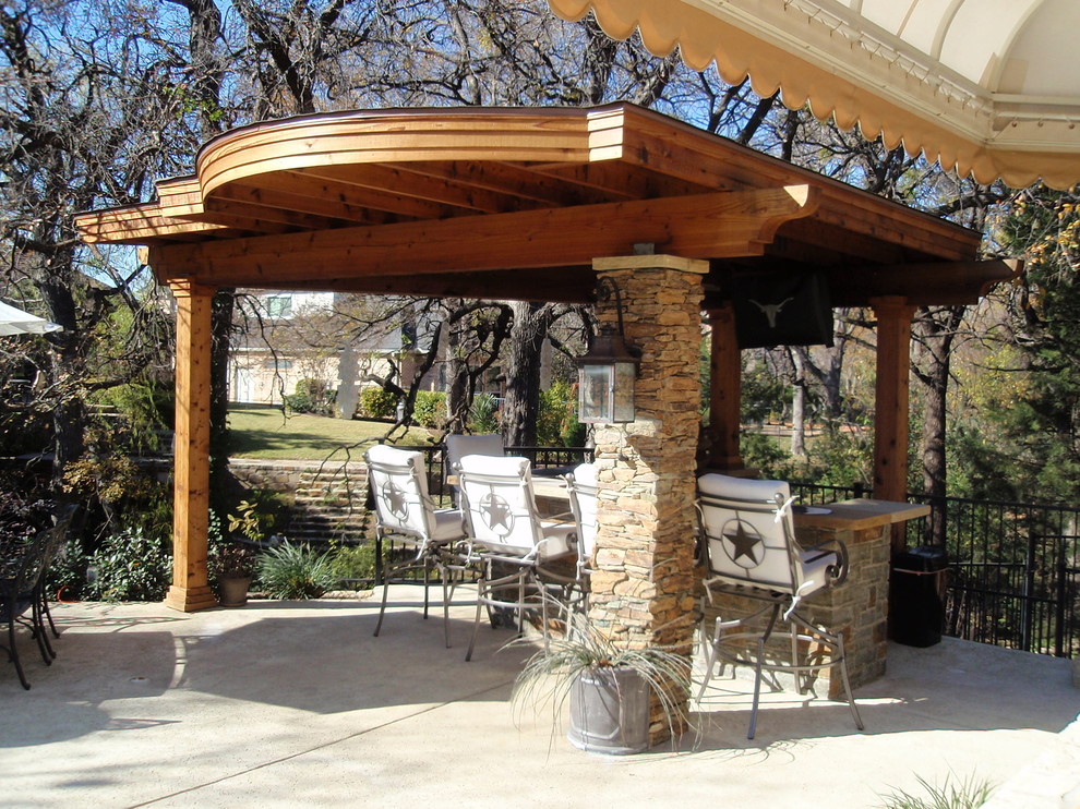 A Private Escape - Patio - Dallas - by Southwest Fence & Deck | Houzz