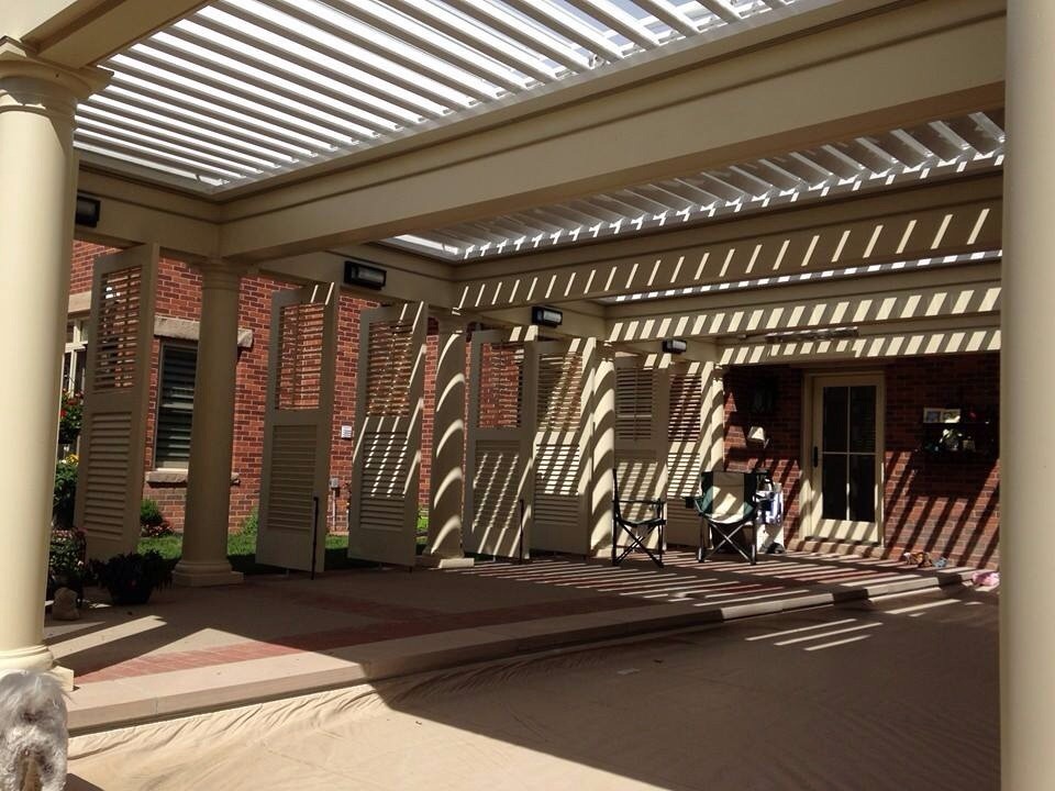 Arcadia Louvered Roof: variety of installation types - Contemporary ...