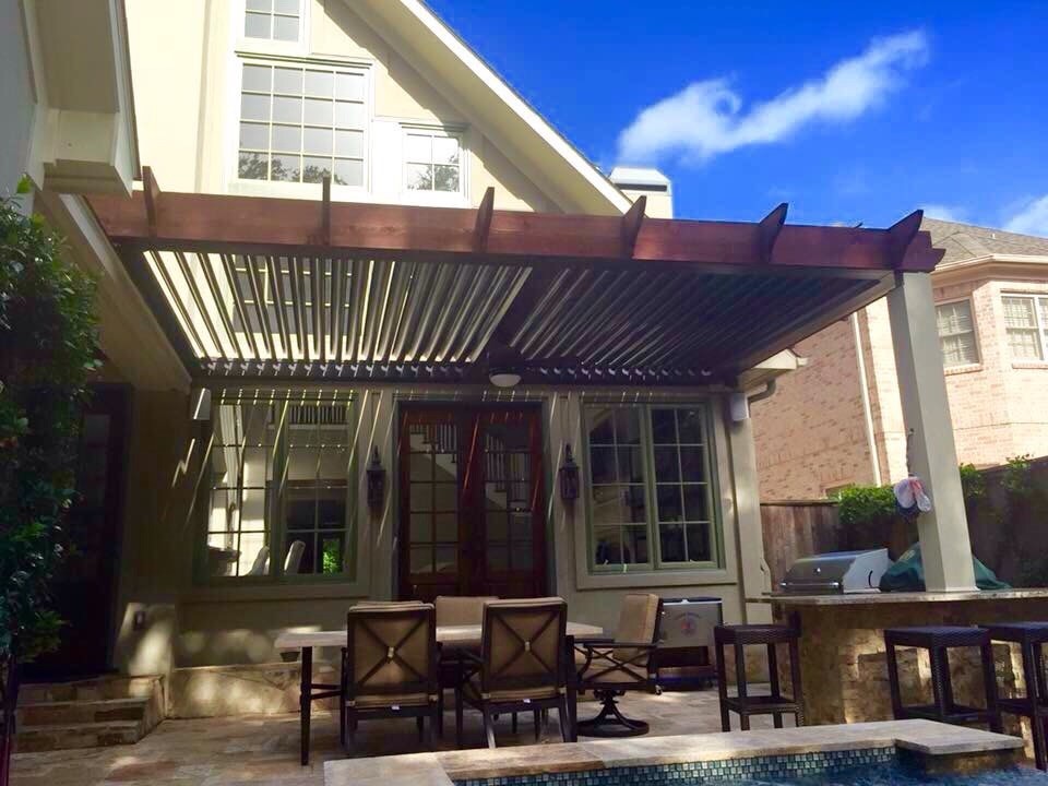 Arcadia Louvered Roof: variety of installation types - Contemporary ...