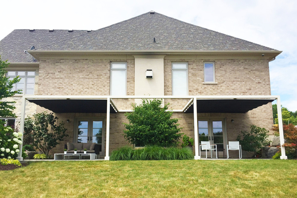 Attached Structure, Campbellville - Modern - Patio - Toronto - by ...