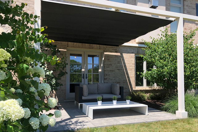 Attached Structure, Campbellville - Modern - Patio - Toronto - by ...