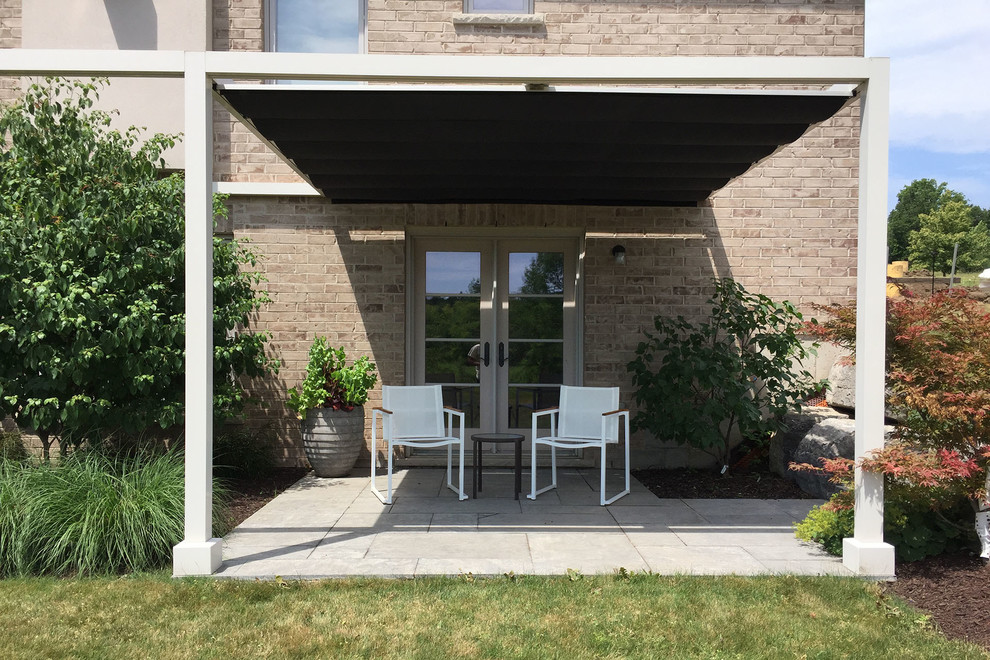 Attached Structure, Campbellville - Modern - Patio - Toronto - by ...