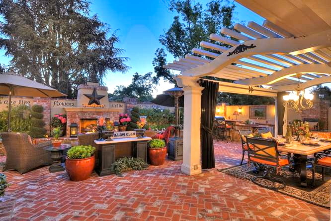 Award Winning Outdoor Living Space - Traditional - Patio - San ...